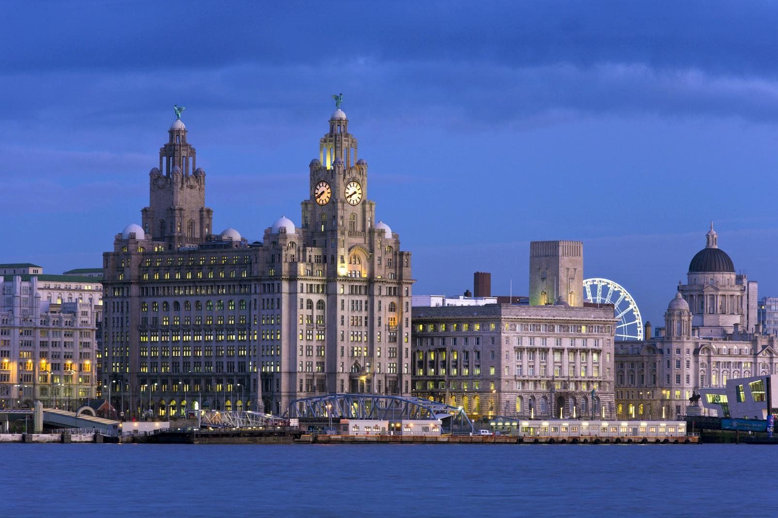 Liverpool: A city that reflects England - easyVoyage