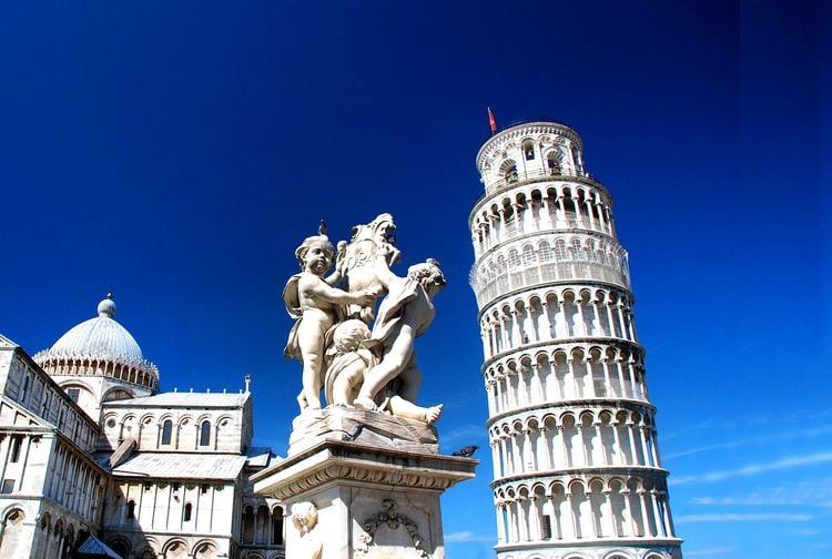 Splendeur architecturale à Pise : la cathédrale Notre-Dame-de-l ...