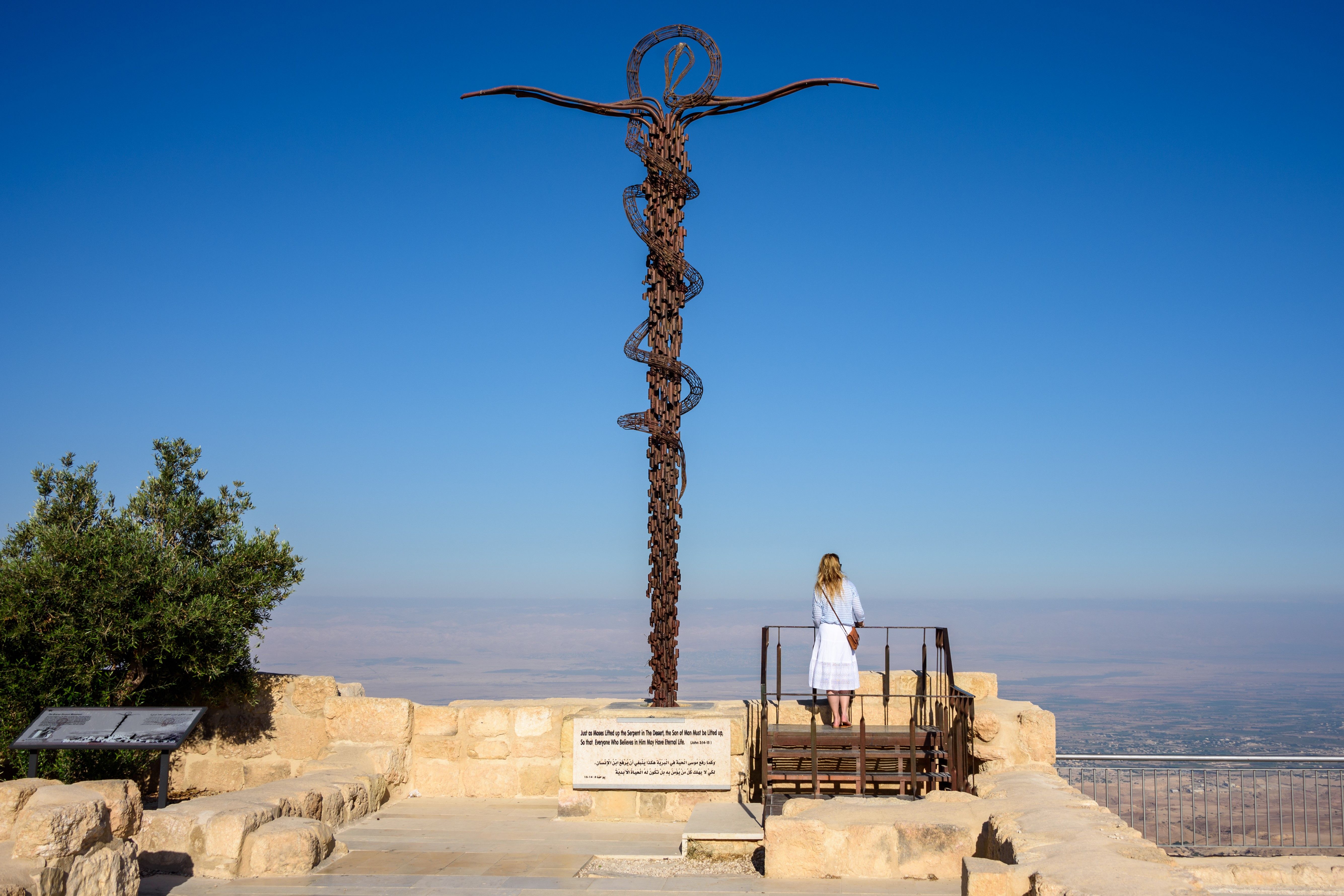In the footsteps of Moses at Madaba and Mount Nebo - easyVoyage