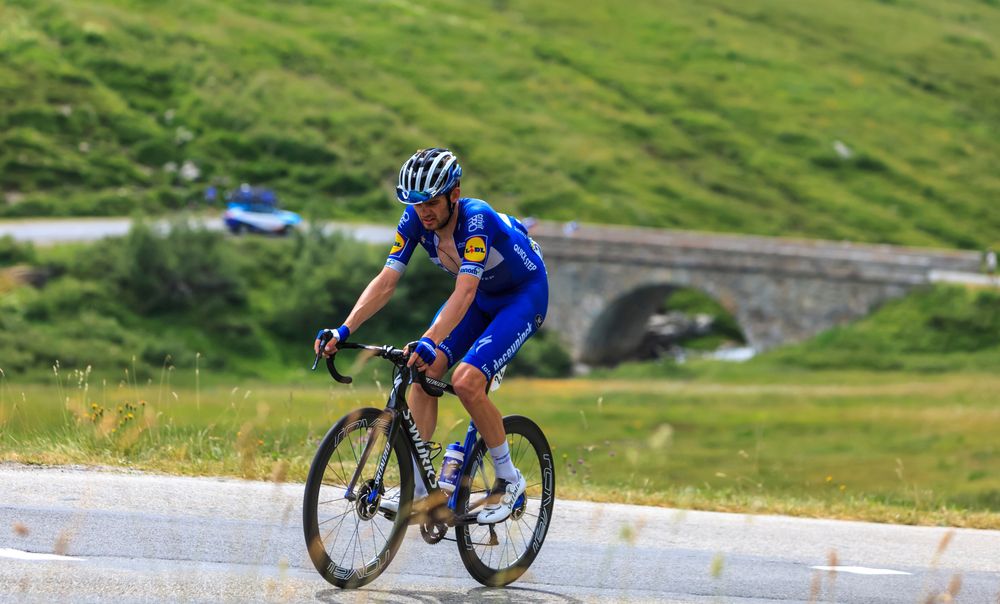 Gravir le col de l’Iseran à vélo - easyVoyage